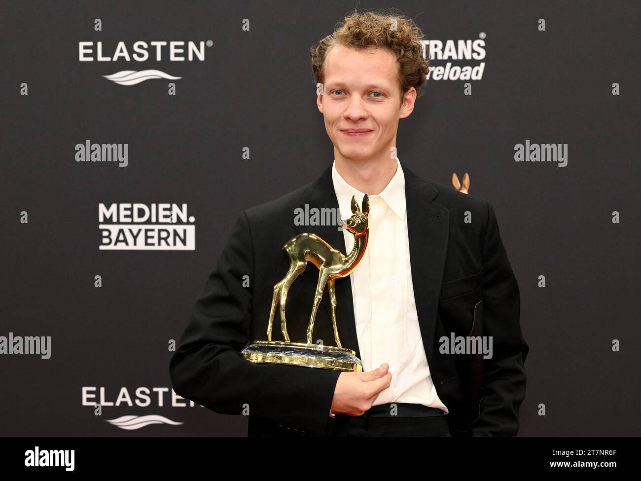 Munich, Germany. 16th Nov, 2023. Actor Felix Kammerer celebrates with ...