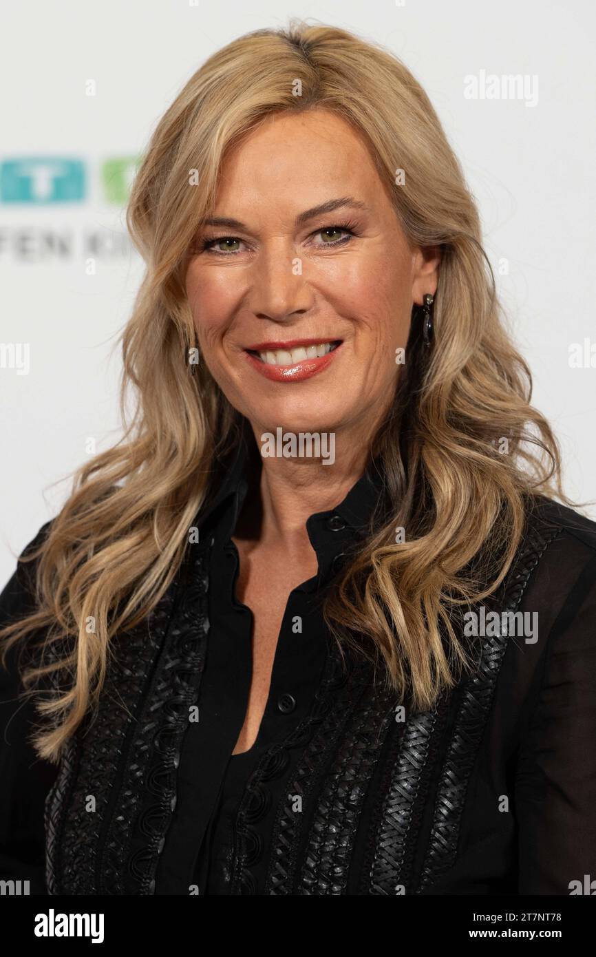 Birgit von BENTZEL, Moderatorin 28. RTL Spendenmarathon Wir helfen ...