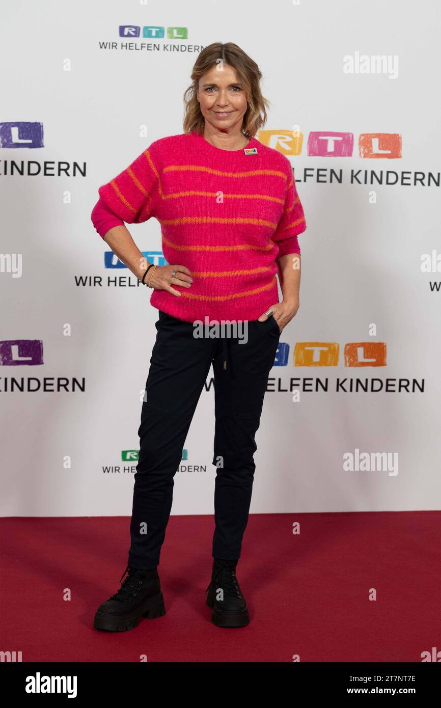 Tina RULAND, Schauspielerin, 28. RTL Spendenmarathon Wir helfen Kindern ...