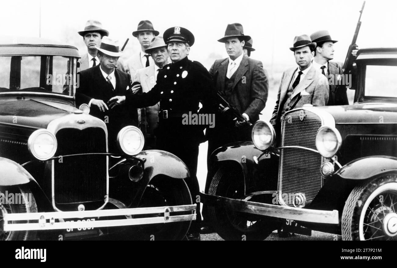 Alan Vint (front, left), Buck Young (policeman), on-set of the film ...