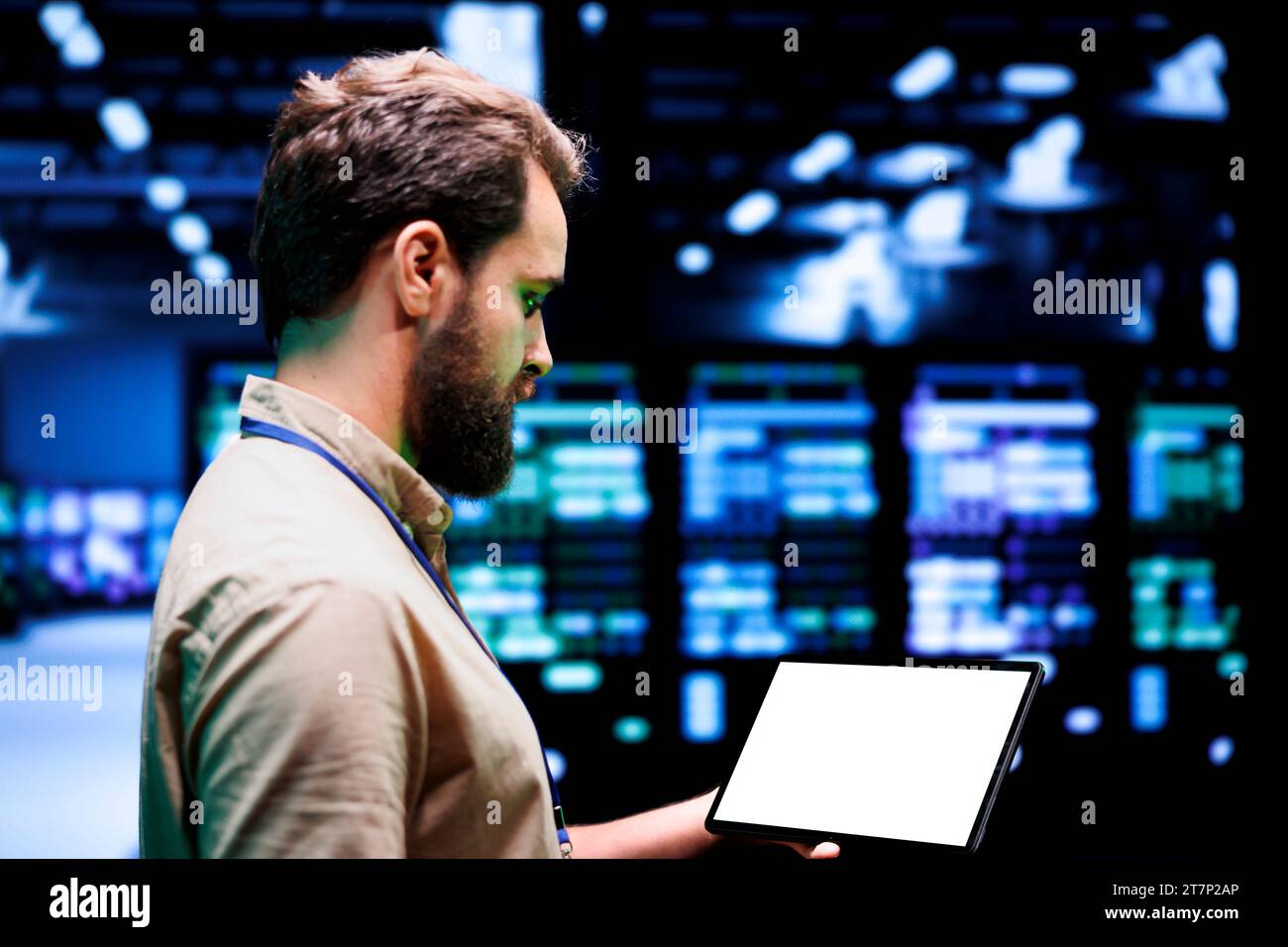 Expert Preventing Server Cybersecurity System Holes Arising Due To