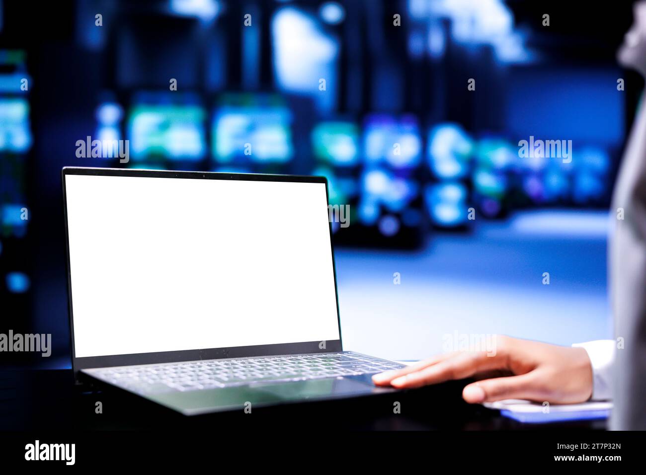 Hyperscale data center hi-res stock photography and images - Alamy