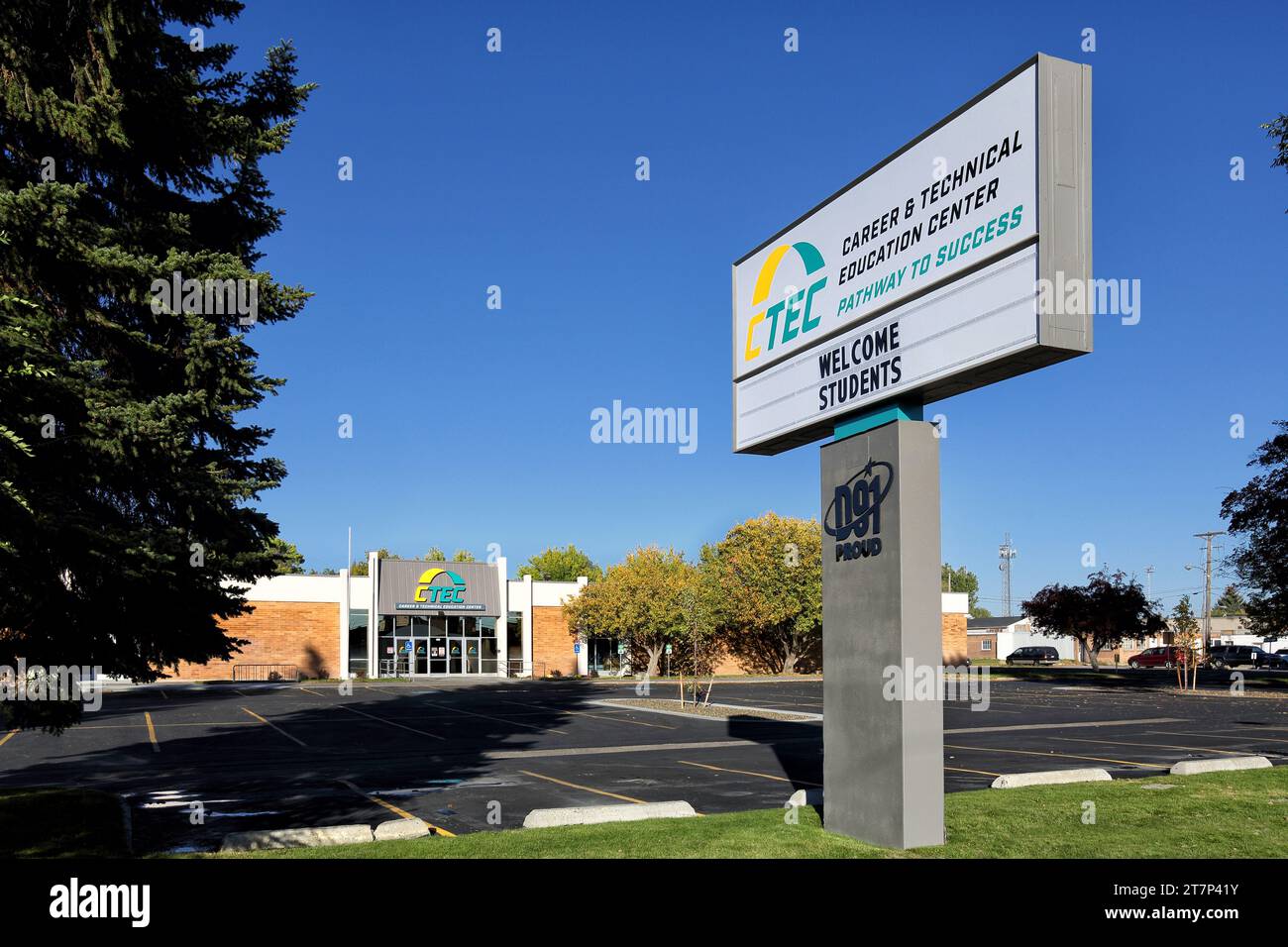High school technical education hi-res stock photography and images - Alamy