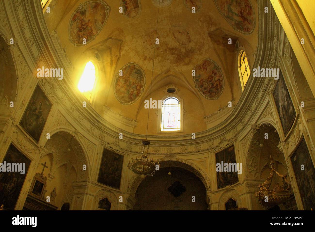 Centro carmel hi-res stock photography and images - Alamy