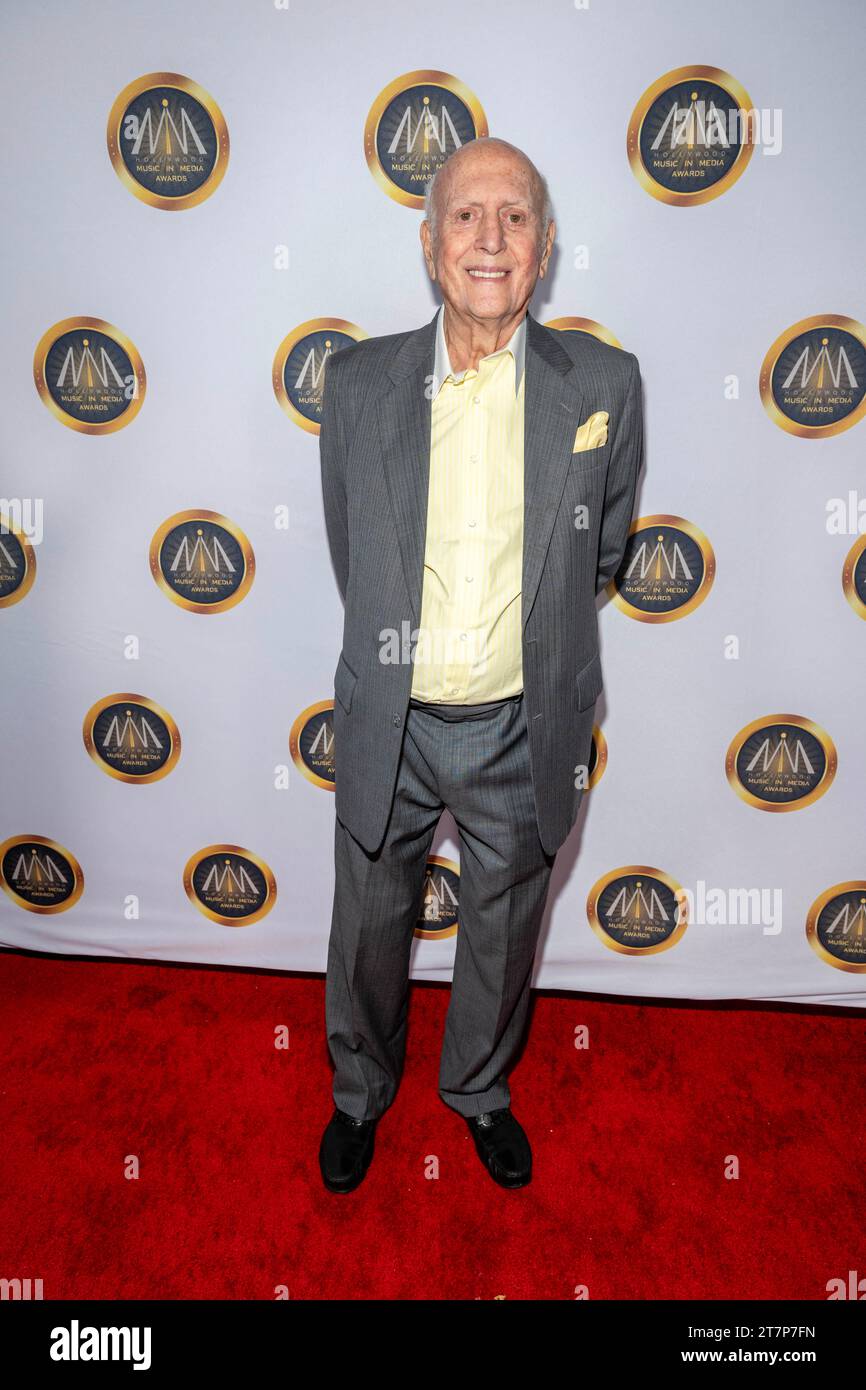 Songwriter mike stoller hi-res stock photography and images - Alamy