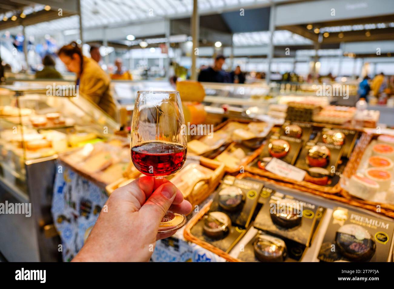 Port wine stall portugal hi-res stock photography and images - Alamy