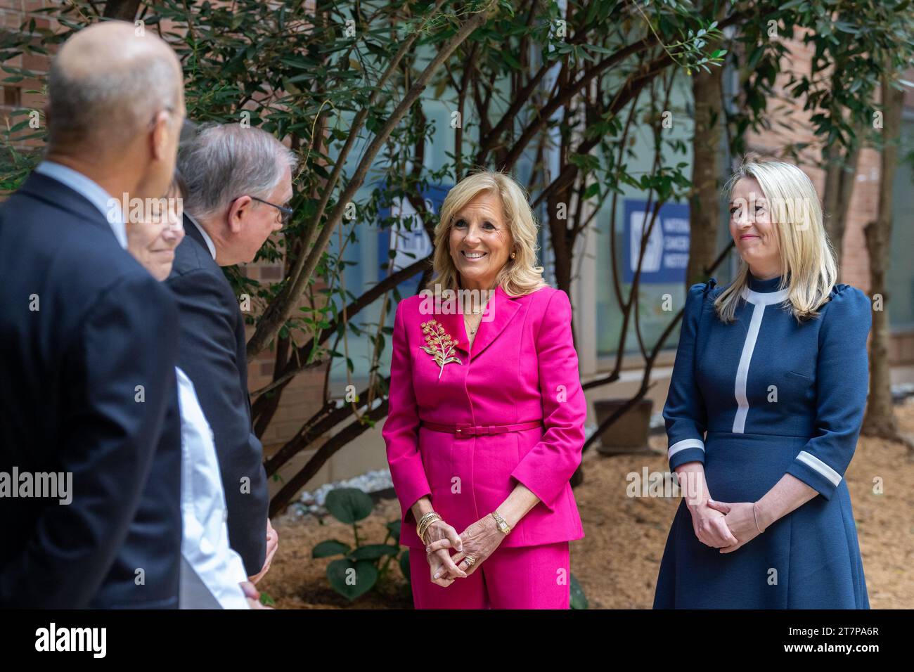 Washington, DC, USA. 25th Oct, 2023. First Lady Jill Biden and Mrs ...