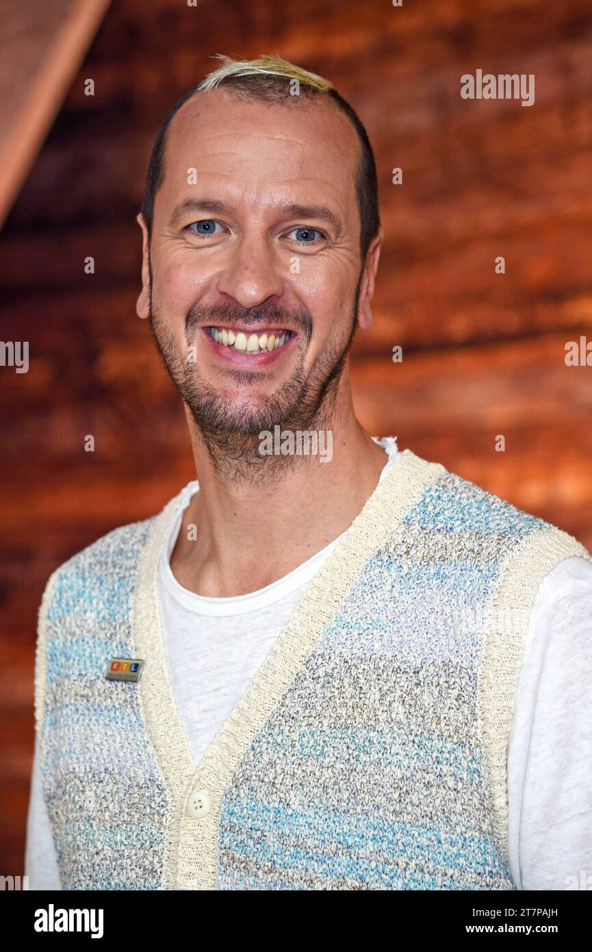 Pascal Hens beim RTL SPENDENMARATHON in dem EMG Studios in Hürth bei ...