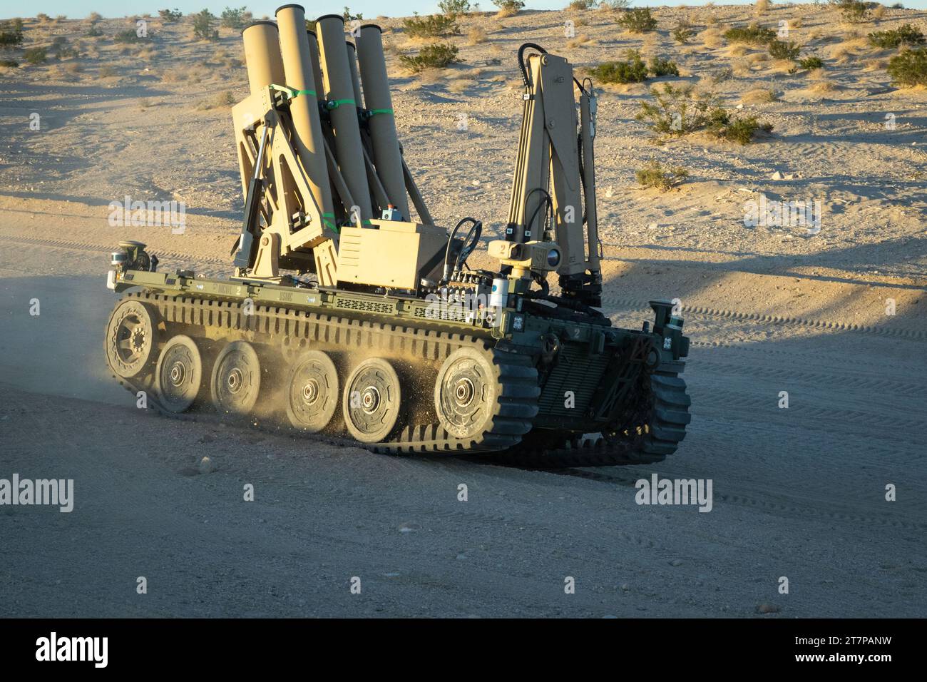 U.S. Marines and civilians with Marine Corps Warfighting Lab conduct an ...