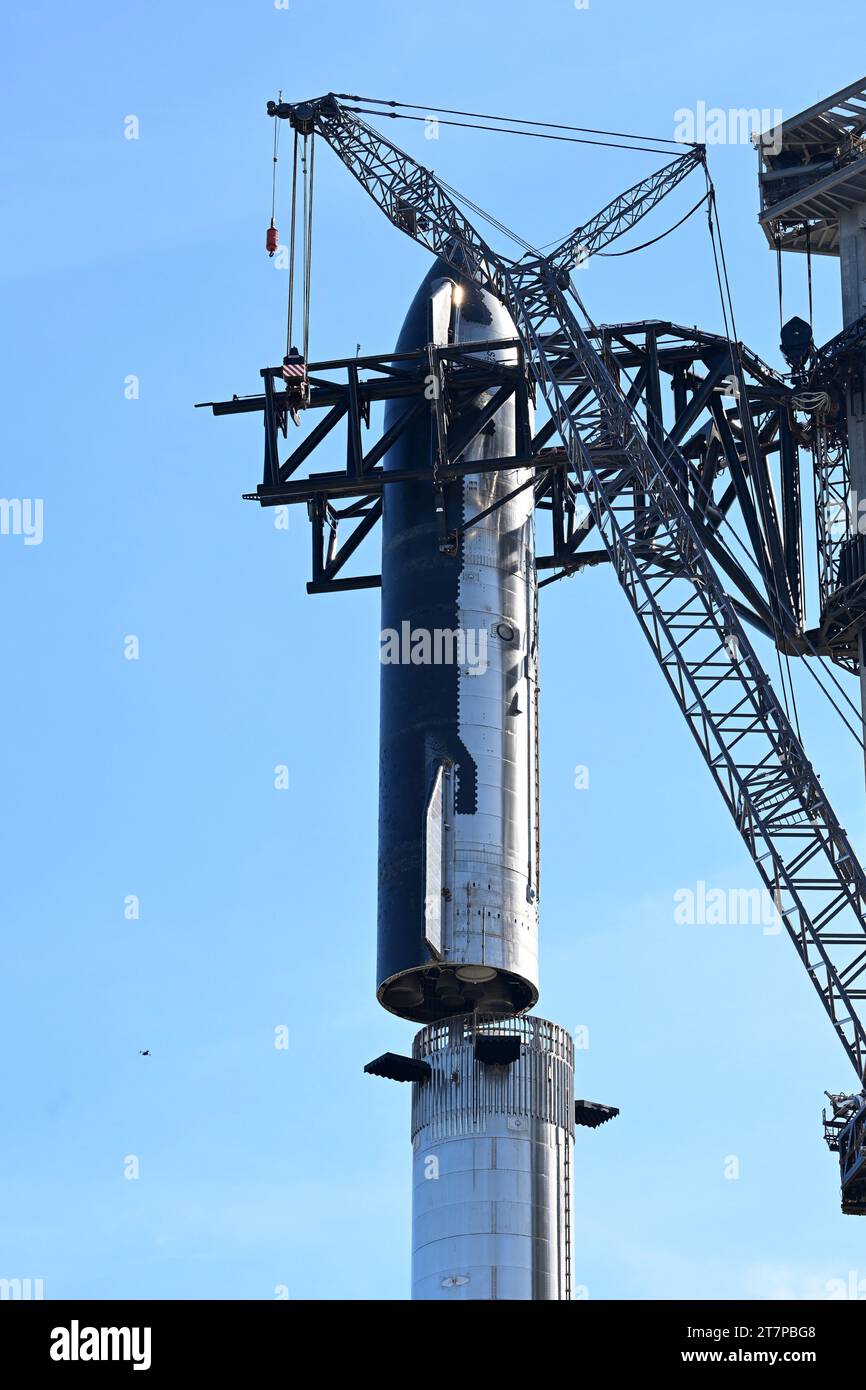 The SpaceX "Starship" has been"de-stacked" from the Super Heavy ...