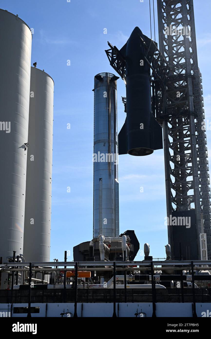 The SpaceX "Starship" has been"de-stacked" from the Super Heavy ...