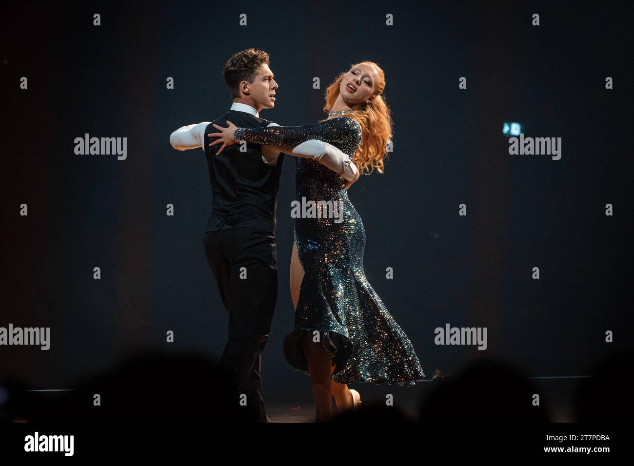 Anna Ermakova, Valentin Lusin, Entertainment - LET S DANCE - Die Live ...