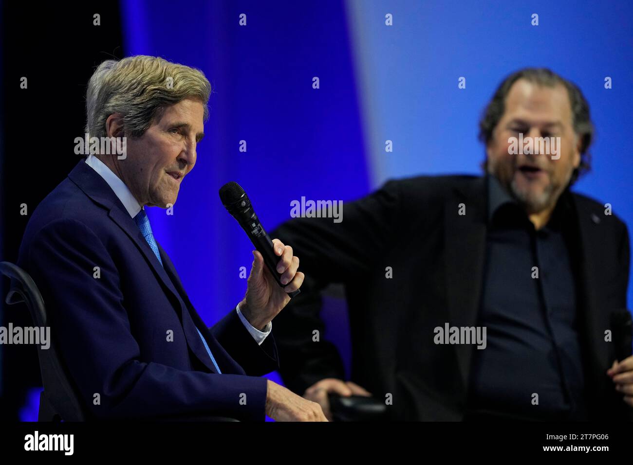 John Kerry, U.S. Special Presidential Envoy for Climate, left, talks on ...