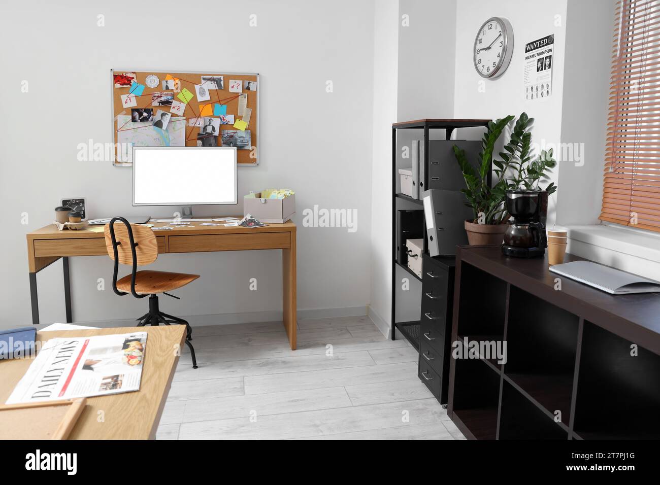 Crime suspect board hi-res stock photography and images - Alamy