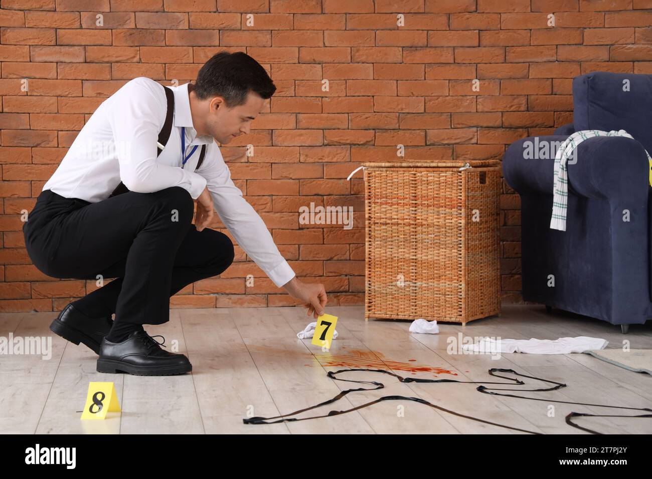 FBI agent collecting evidence at crime scene Stock Photo - Alamy
