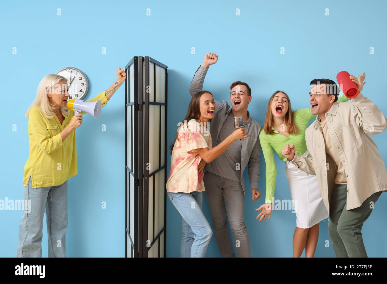 Noisy neighbours woman hi-res stock photography and images - Alamy