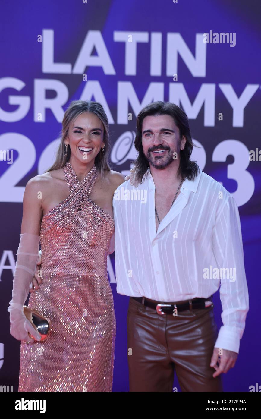 November 16, 2023: November 16, 2023 (Sevilla ) the singer Juanes with ...