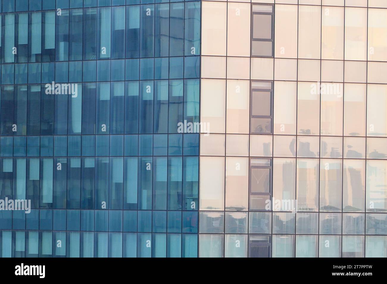 detail short of singapore modern city buildings Stock Photo - Alamy