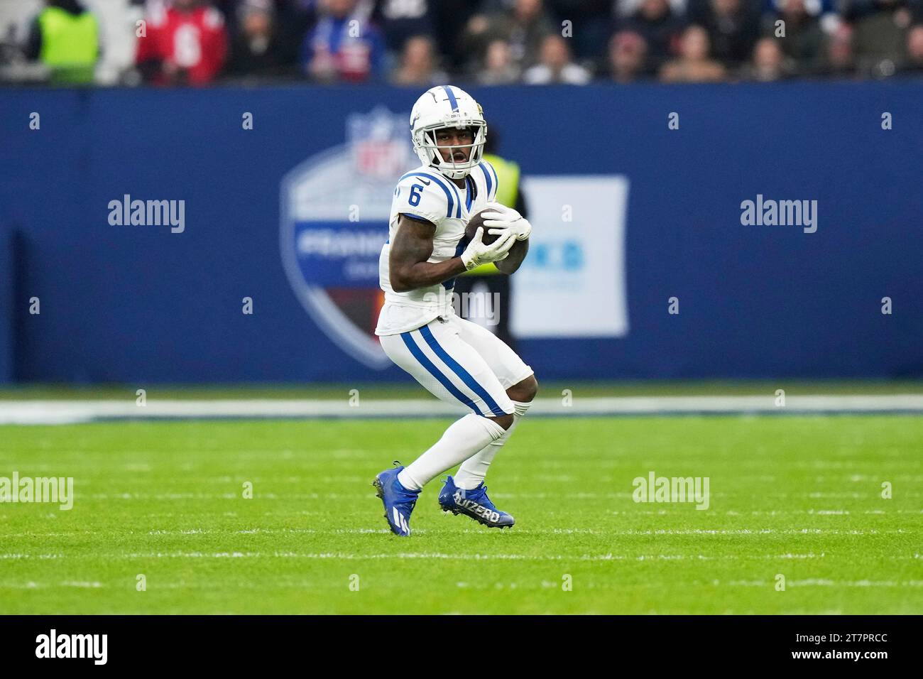 Indianapolis Colts wide receiver Isaiah McKenzie (6) makes a reception ...