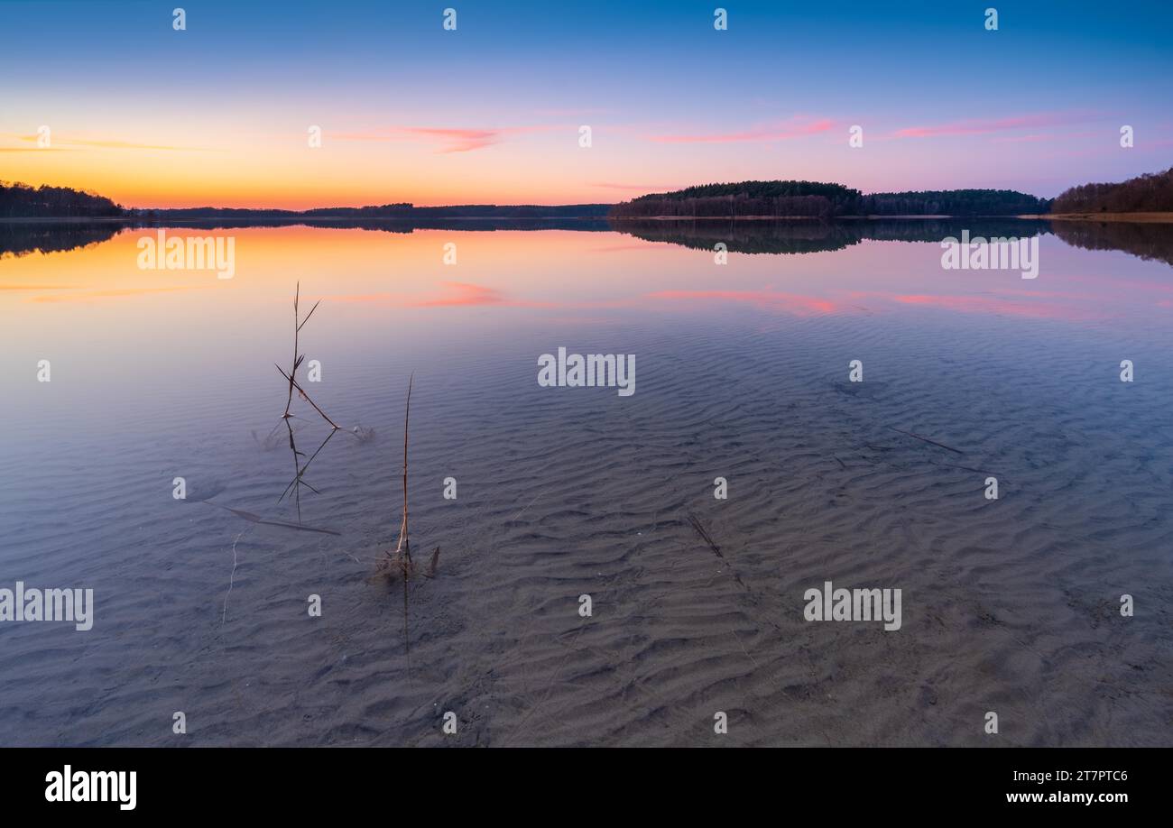 Grosser Fuerstenseer See, also Fuerstensee, in winter, evening light ...