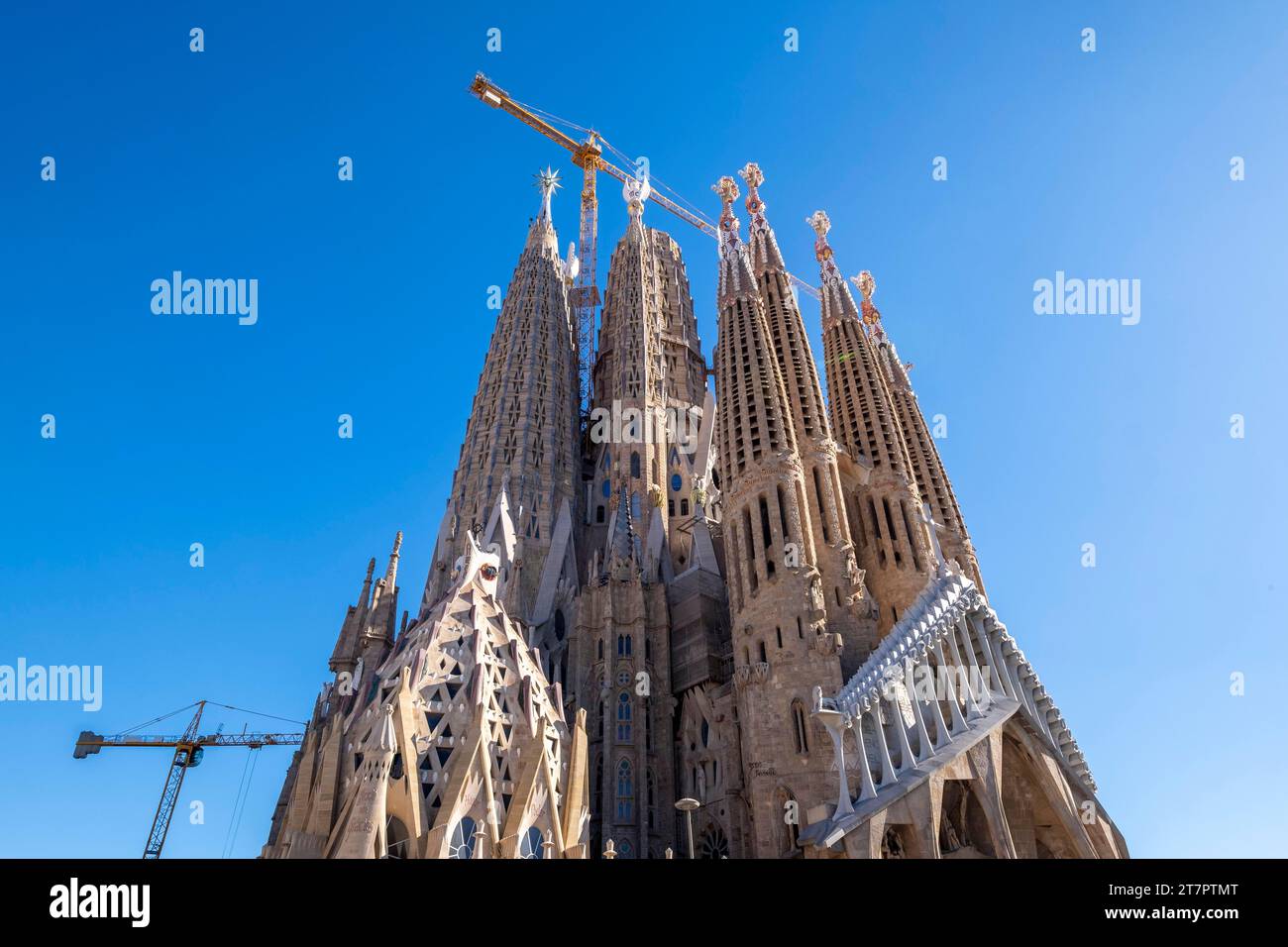View of the facade of La Pasion de la Sagrada Familia, the work of the ...