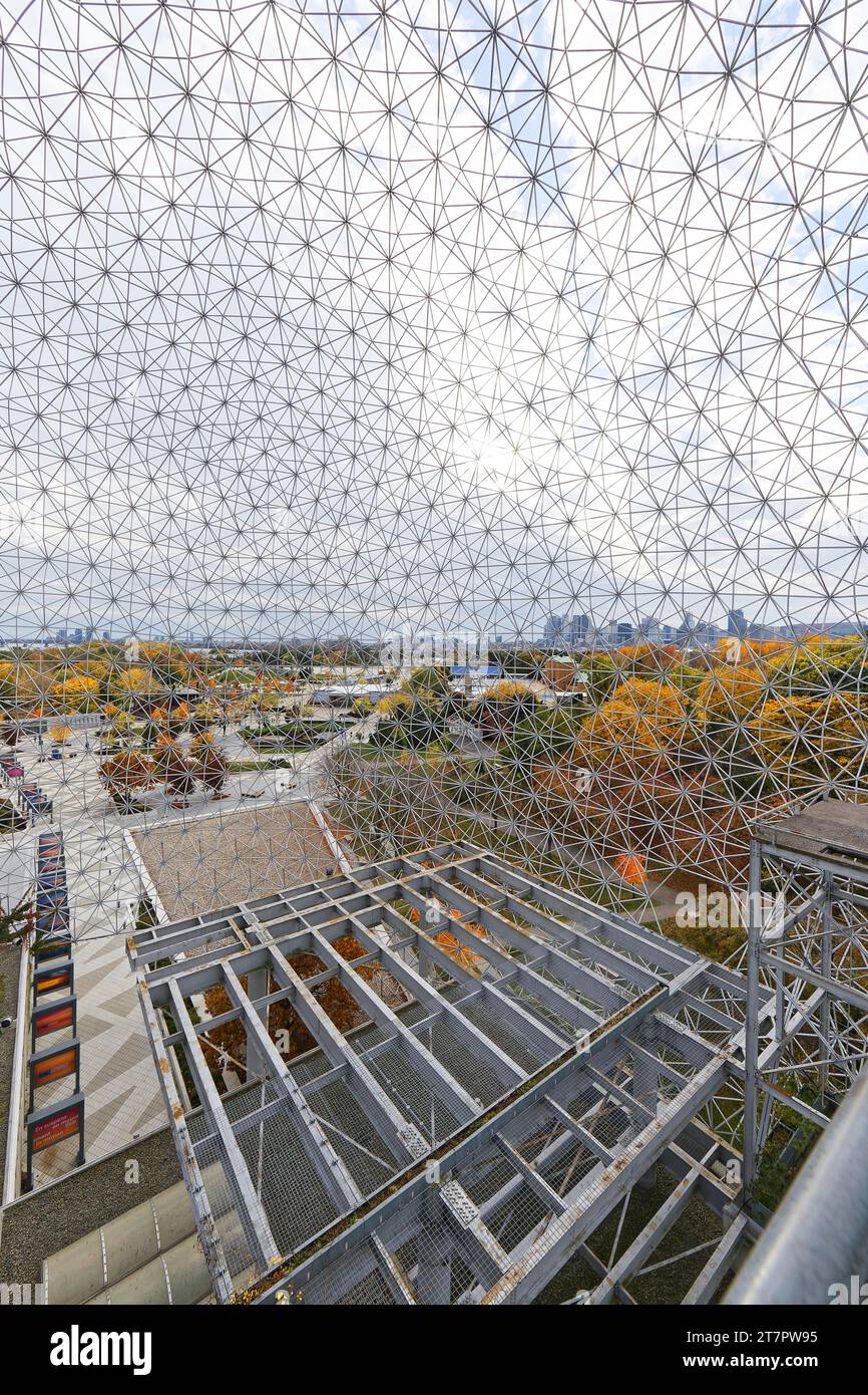 Montreal biosphere enviroment hi-res stock photography and images - Alamy