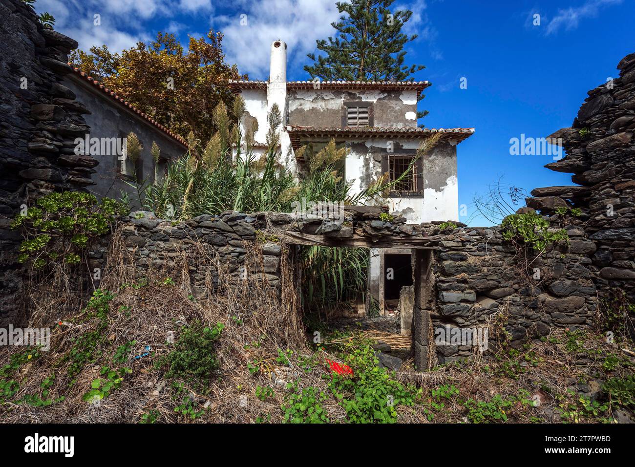 Lost Places, old factory building, Antigua fabrica de Ron de cala ...