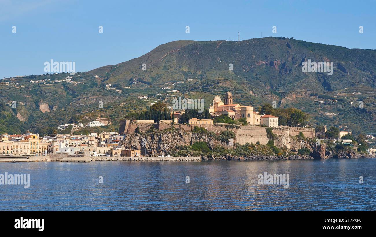 Castello di Lipari, Lipari town, from the sea, Green Mountain, Lipari ...