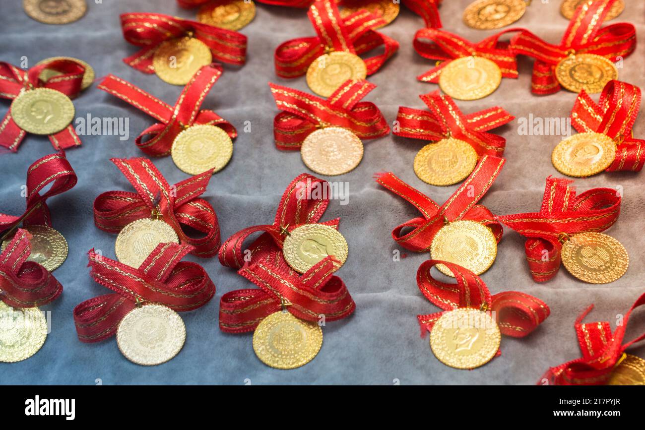Turkish gold hi-res stock photography and images - Alamy