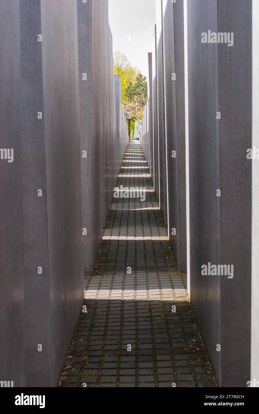 Memorial to the Murdered Jews of Europe, Holocaust Memorial or ...