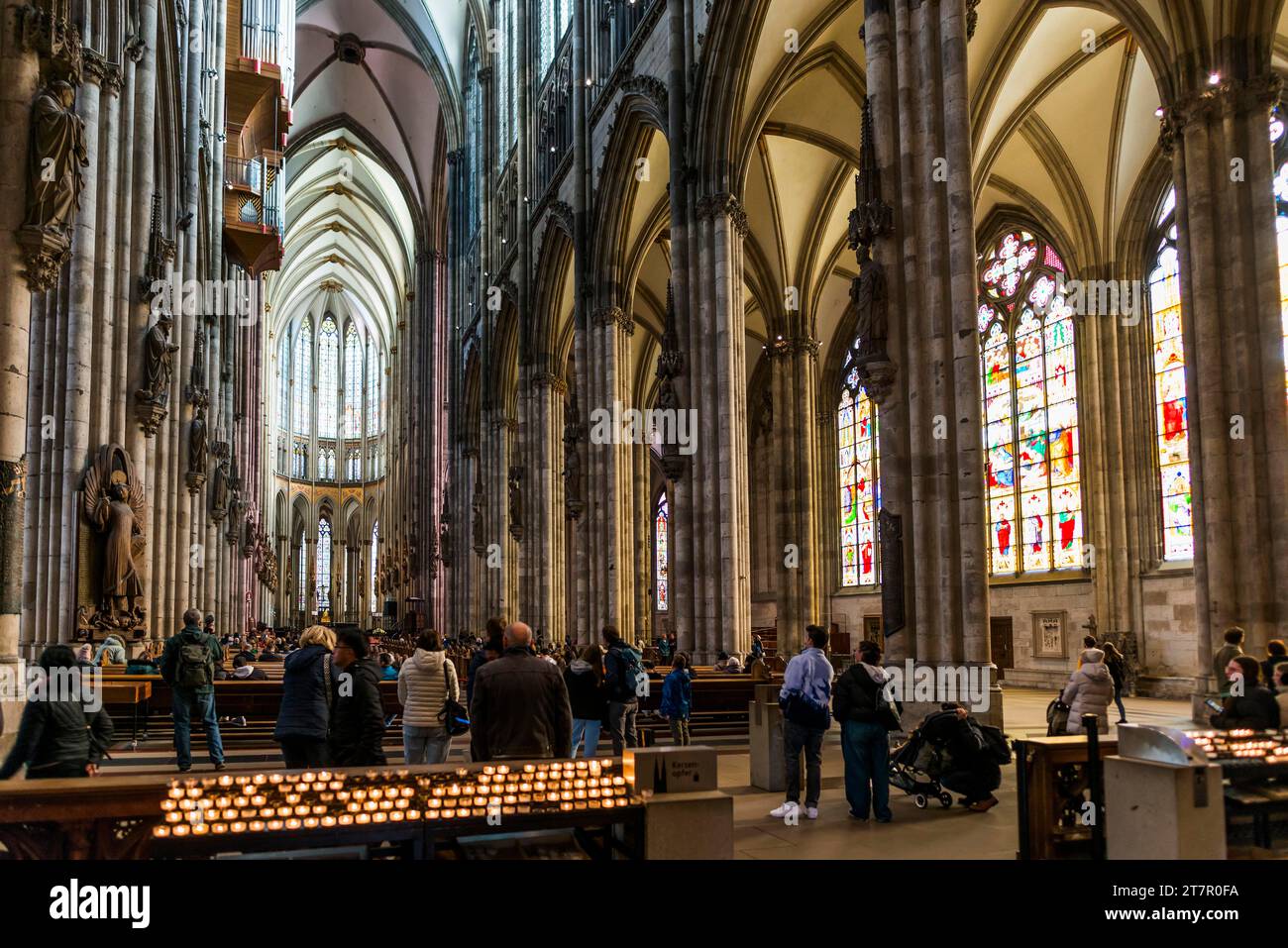 Interior view, Cologne Cathedral, UNESCO World Heritage Site, Cologne ...