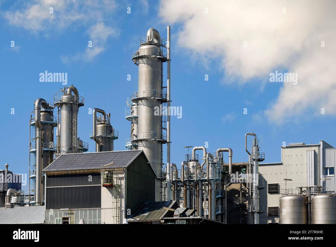 View main industrial factory city hi-res stock photography and images ...