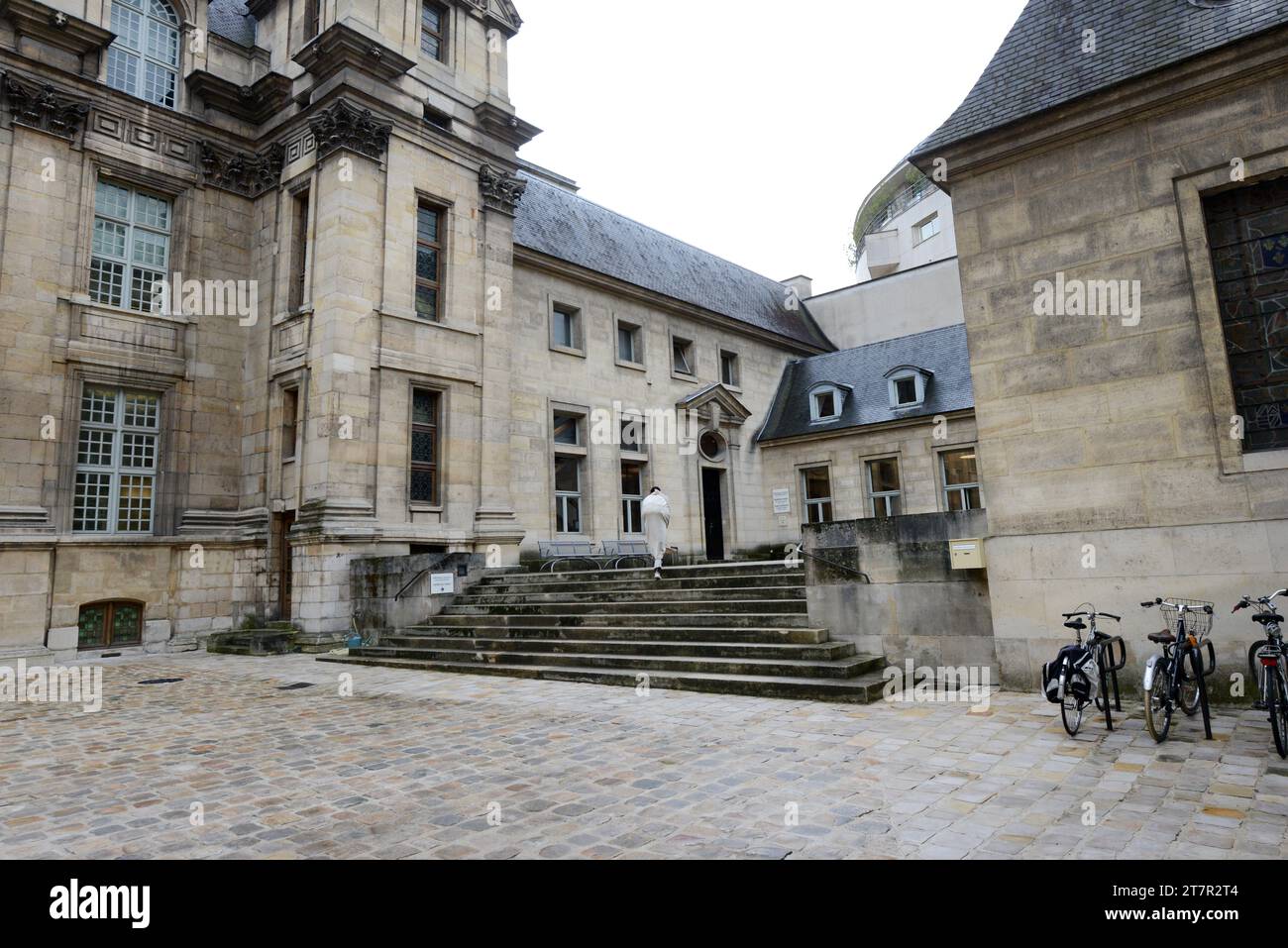 The Historical Library of the City of Paris on Rue Pavée in Paris ...
