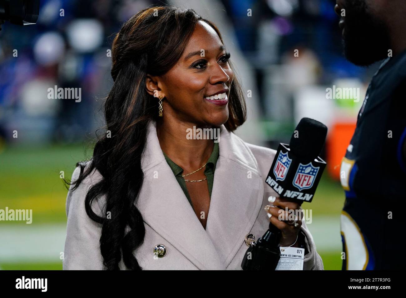 NFL Network reporter Sherree Burruss at the end of an NFL football game ...