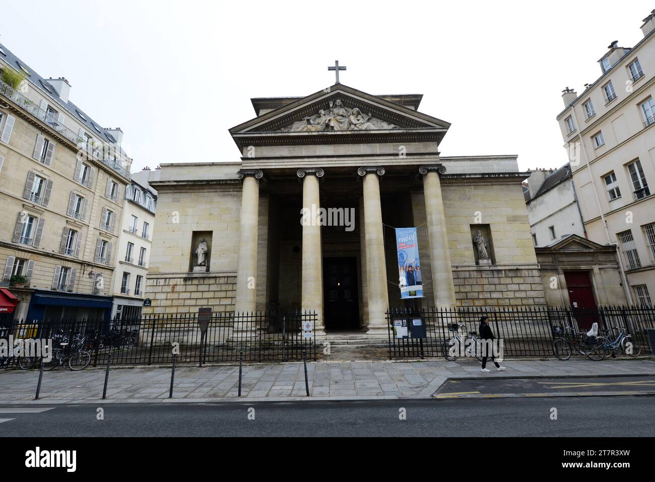 The Saint-Denys-du-Saint-Sacrement Church on Rue de Turenne in Paris ...