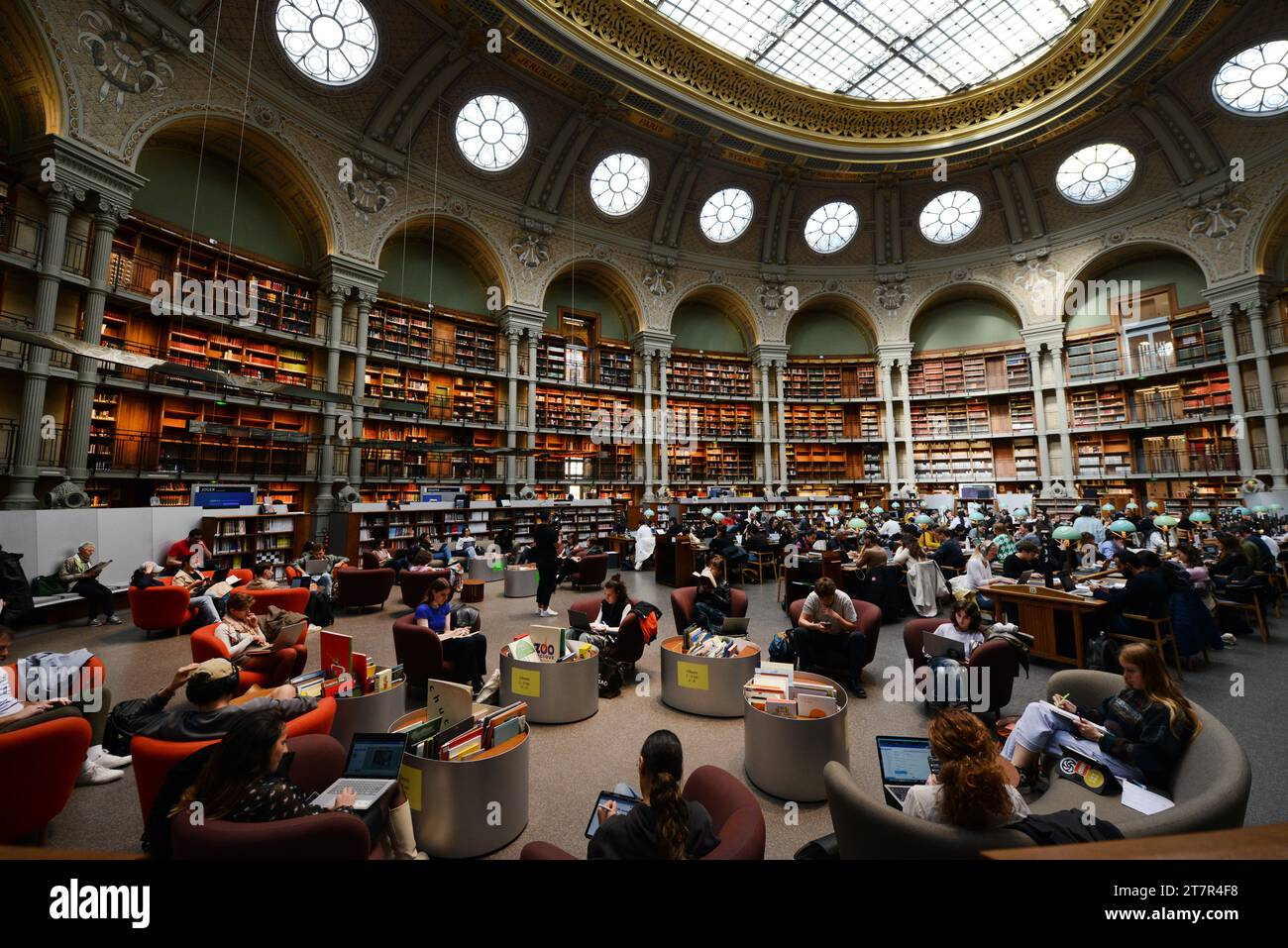 Salle ovale hi-res stock photography and images - Alamy