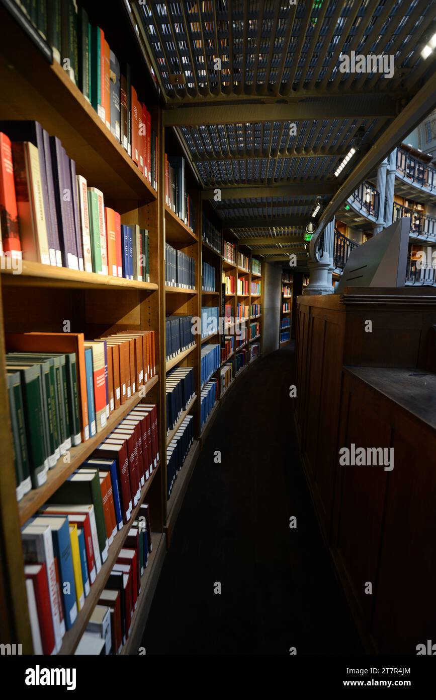 The national library of France ( Bibliothèque nationale de France ) on ...