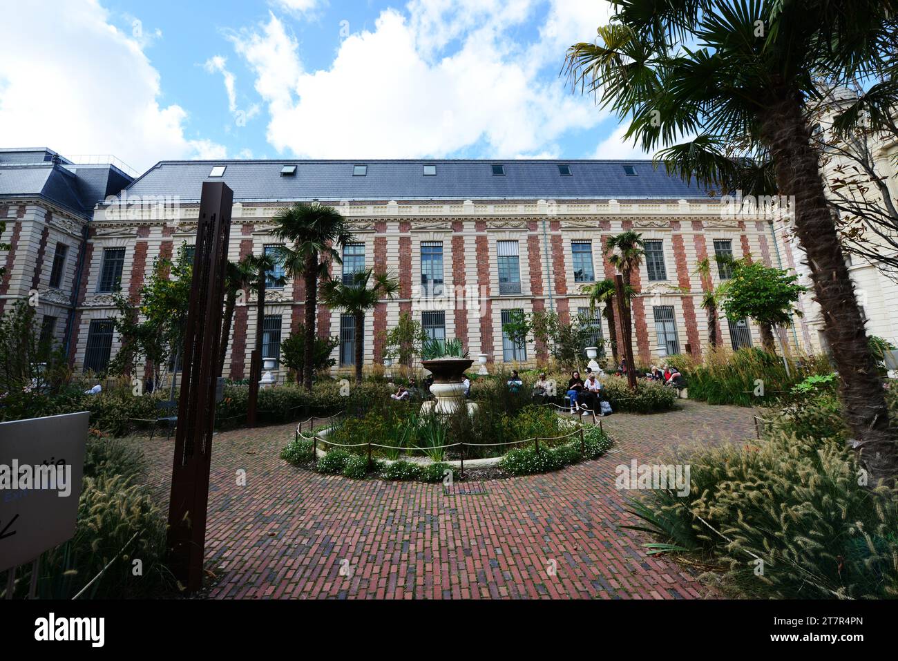 The national library of France ( Bibliothèque nationale de France ) on ...