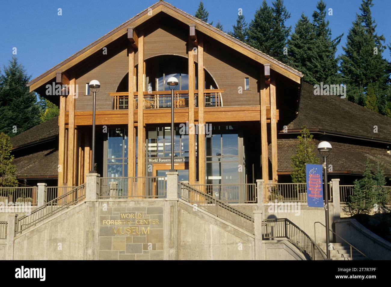 World forestry center hi-res stock photography and images - Alamy