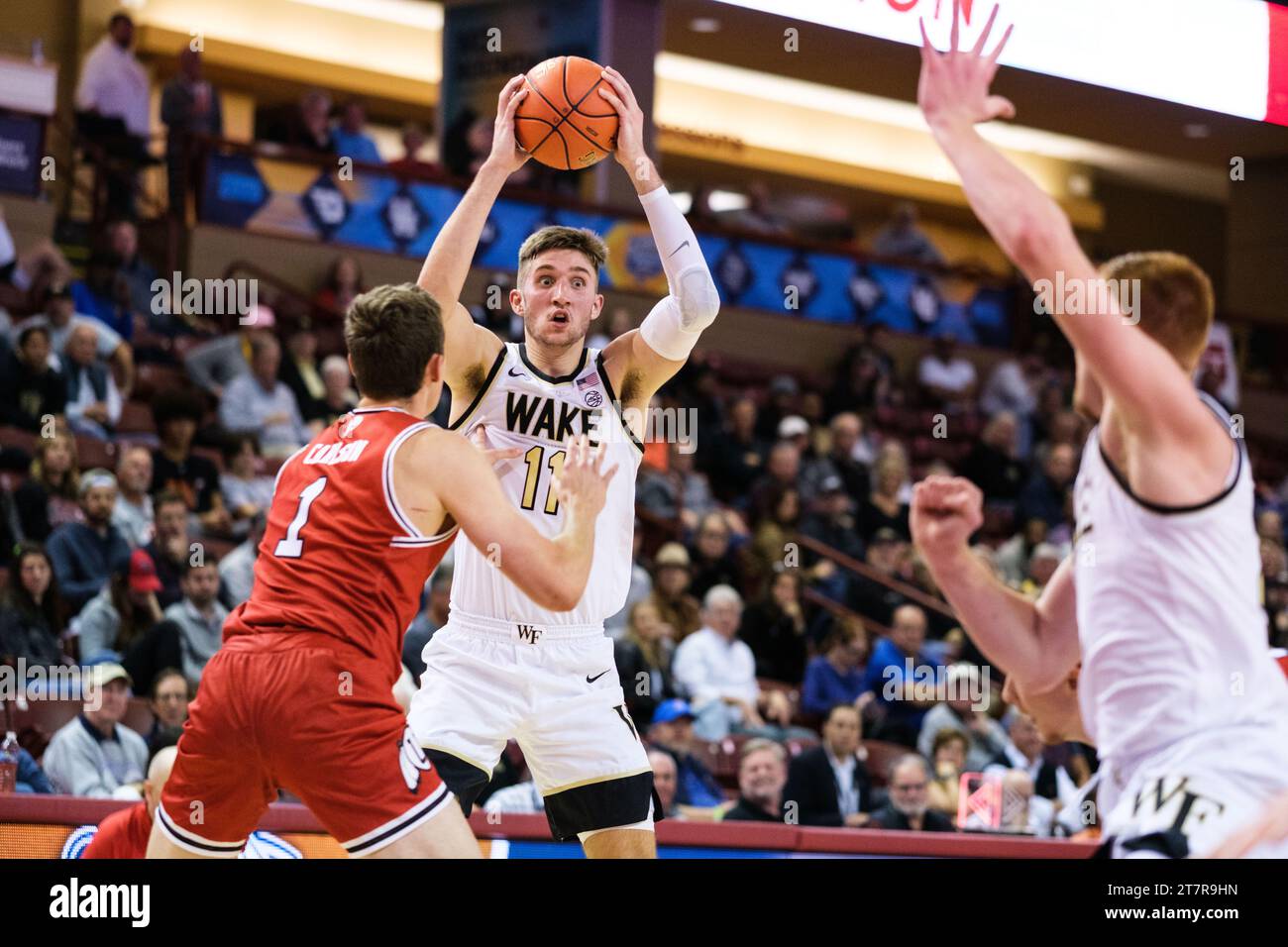 Charleston, South Carolina, USA. 16th Nov, 2023. Wake Forest Demon ...