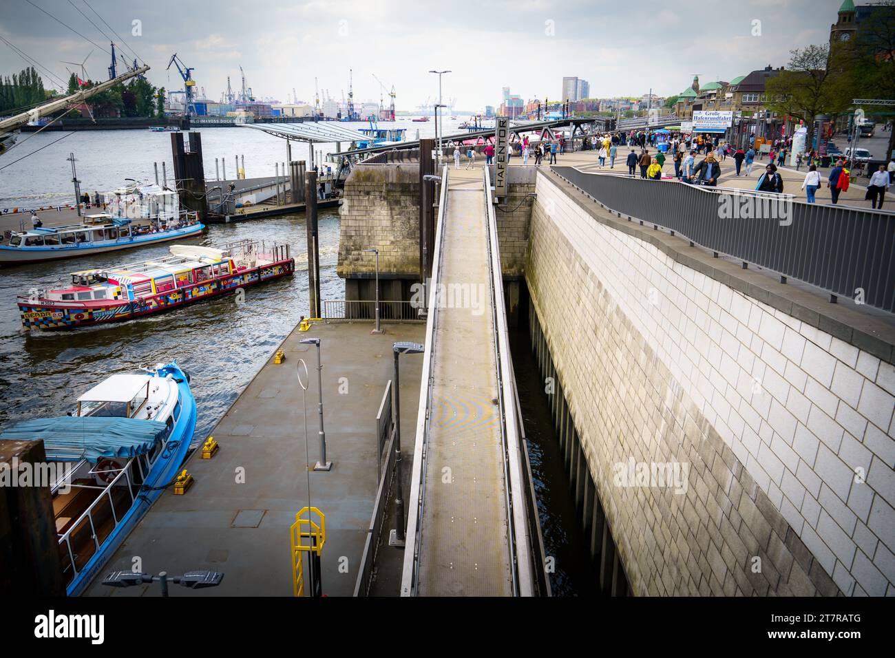 Hambourg Port Germany Stock Photo - Alamy