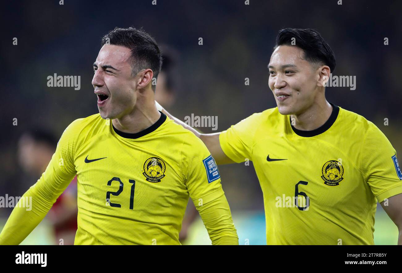 Kuala Lumpur, Malaysia. 16th Nov, 2023. Dion Cools (L) celebrates with ...