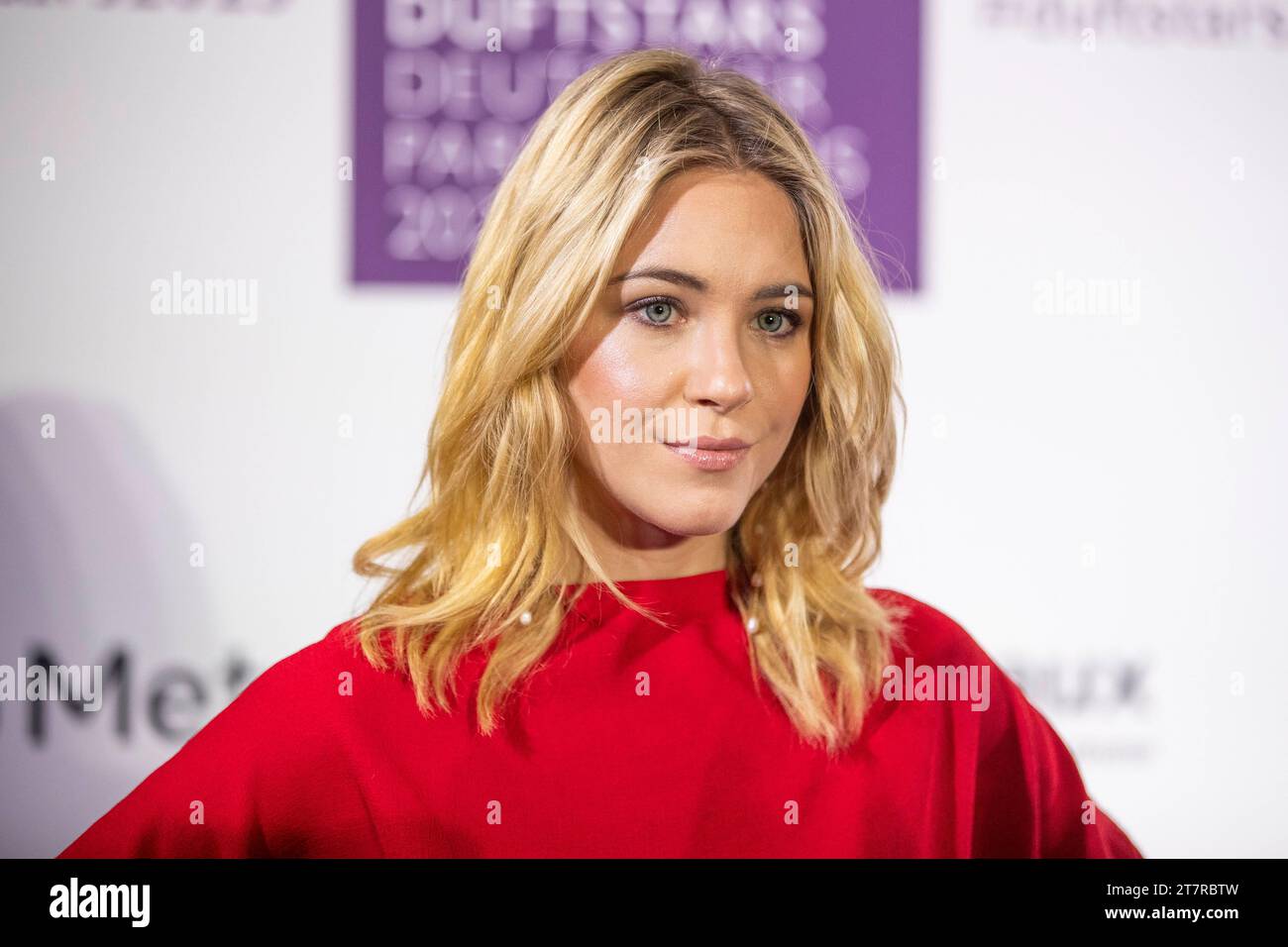 Influencerin Diana zur Löwen. DUFTSTARS 2023 - Deutscher Parfumpreis ...