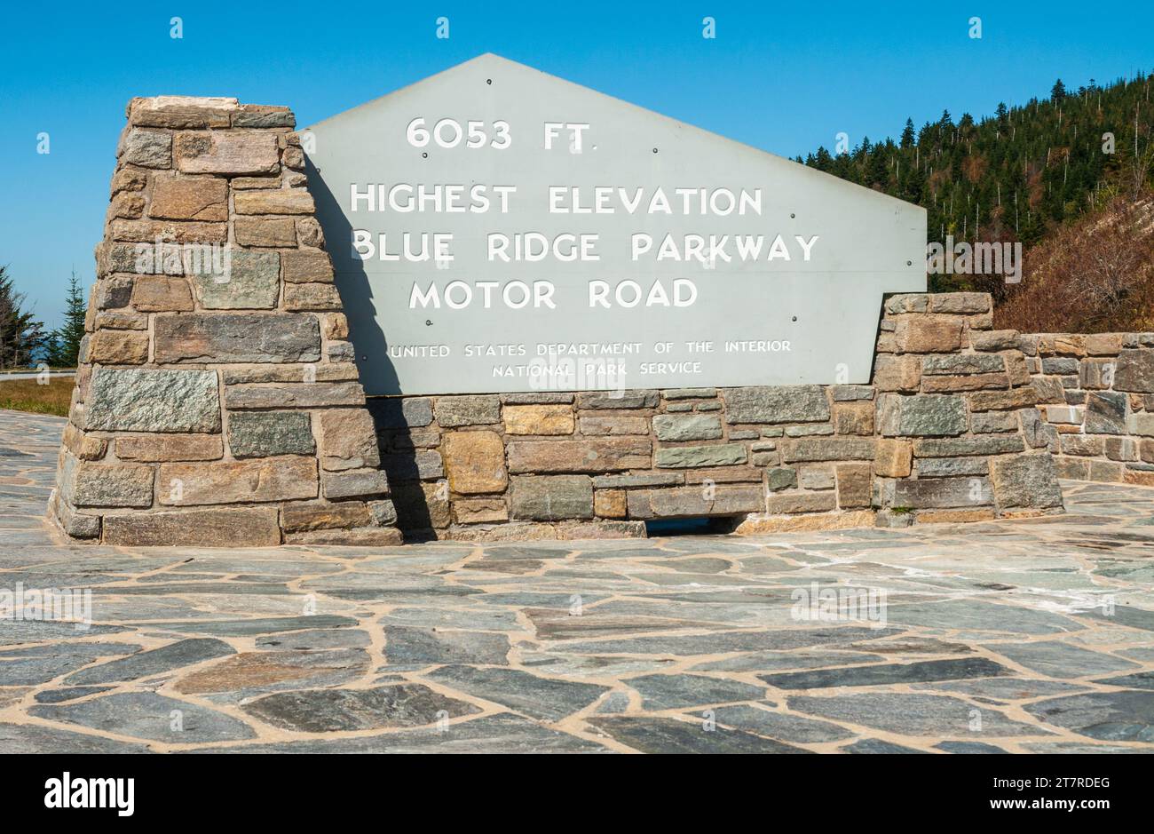 Highest Elevation Sign at The Blue Ridge Parkway, Famous Road linking ...