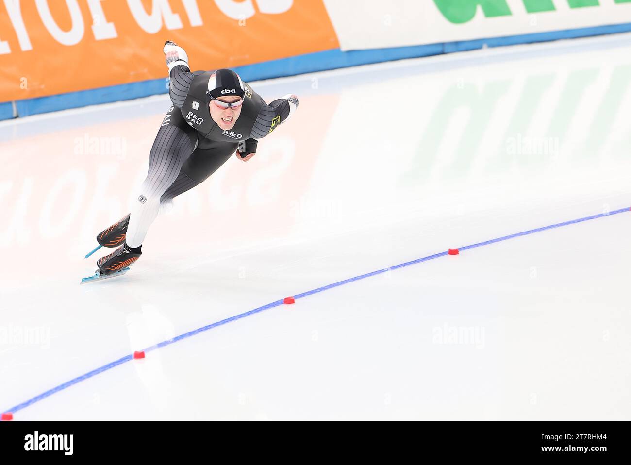 Beijing, China. 17th Nov, 2023. Hendrik Dombek of Germany competes ...