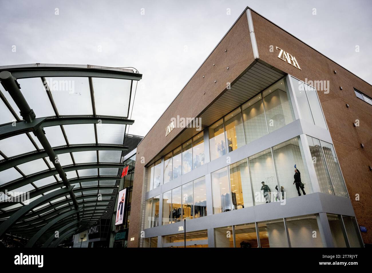 ROTTERDAM - Exterior of Zara during the opening of the largest store of ...