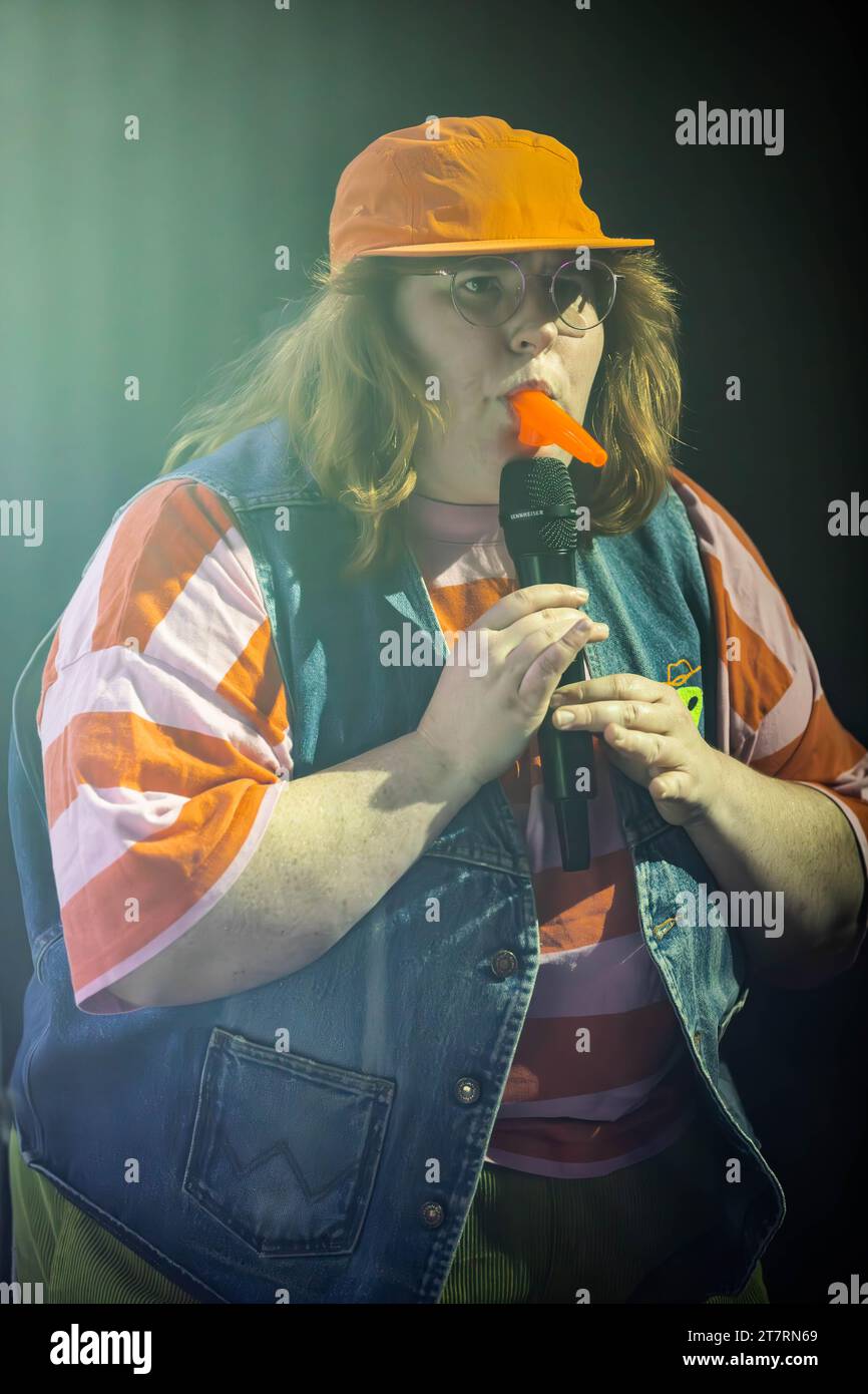 Corinne savage hi-res stock photography and images - Alamy