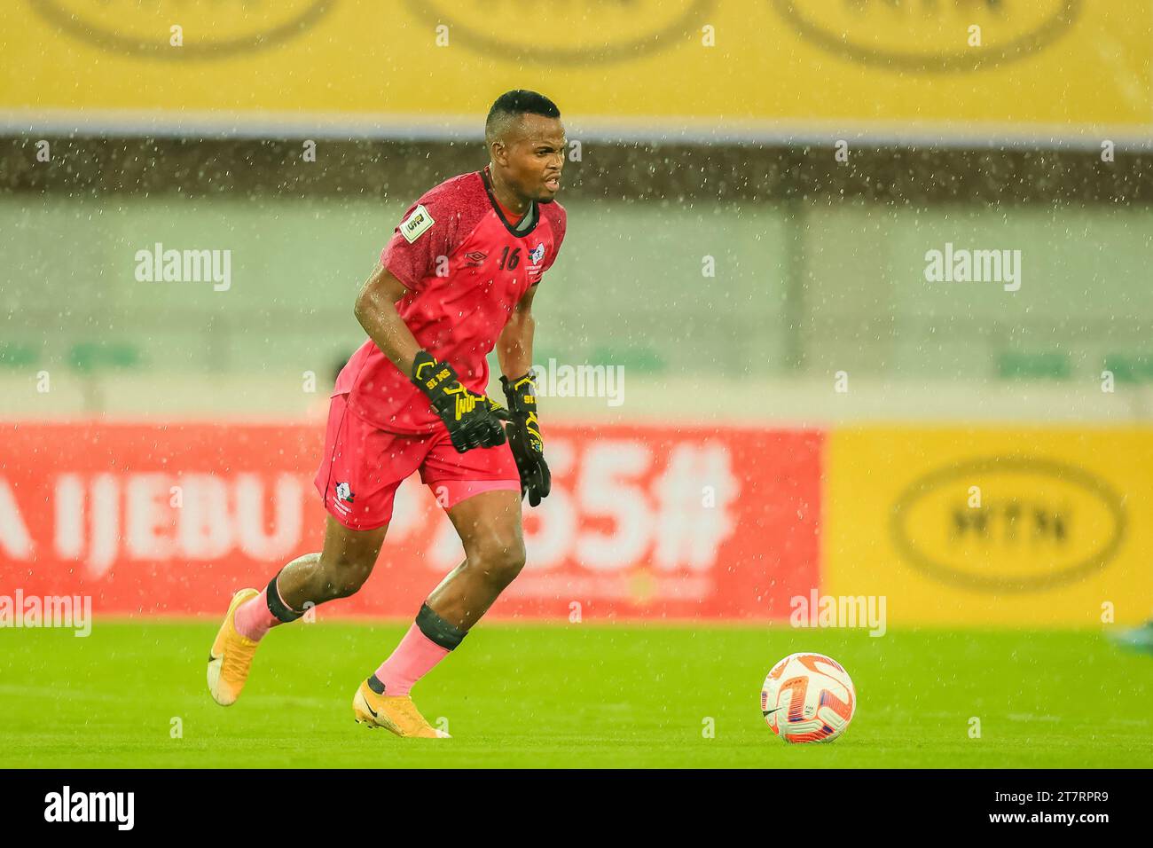 Akwa Ibom State, Nigeria. 16 nov 2023. Nigeria vs Lesotho. Sekhoane ...