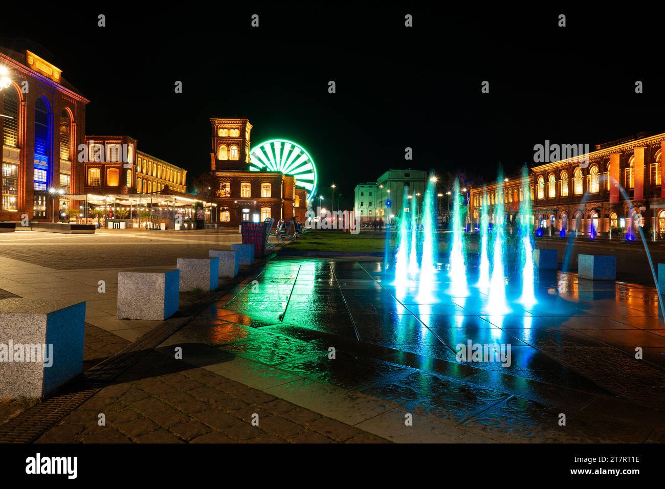 Shopping center manufactory hi-res stock photography and images - Alamy