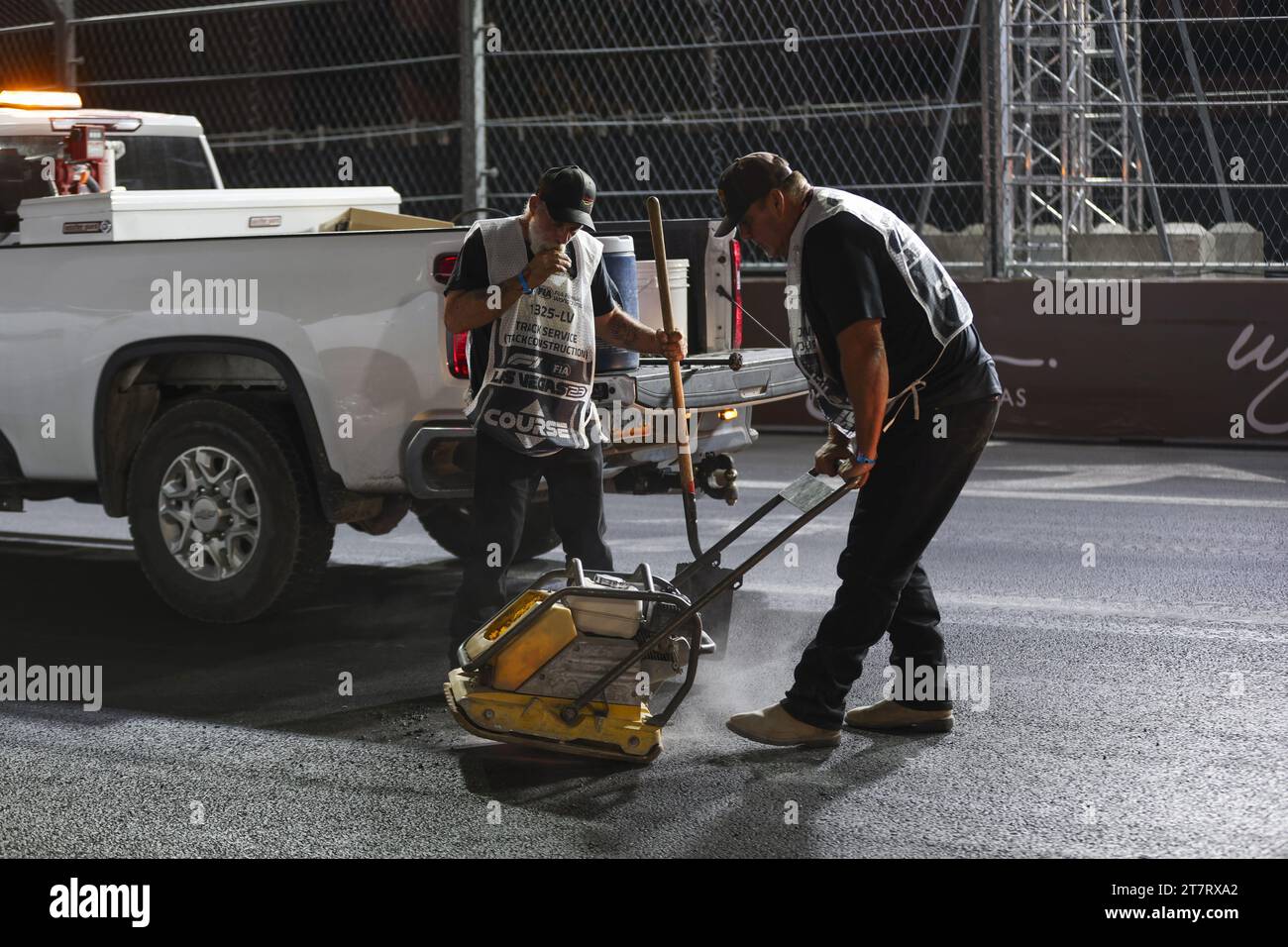 Las vegas grand prix manhole hi-res stock photography and images - Alamy